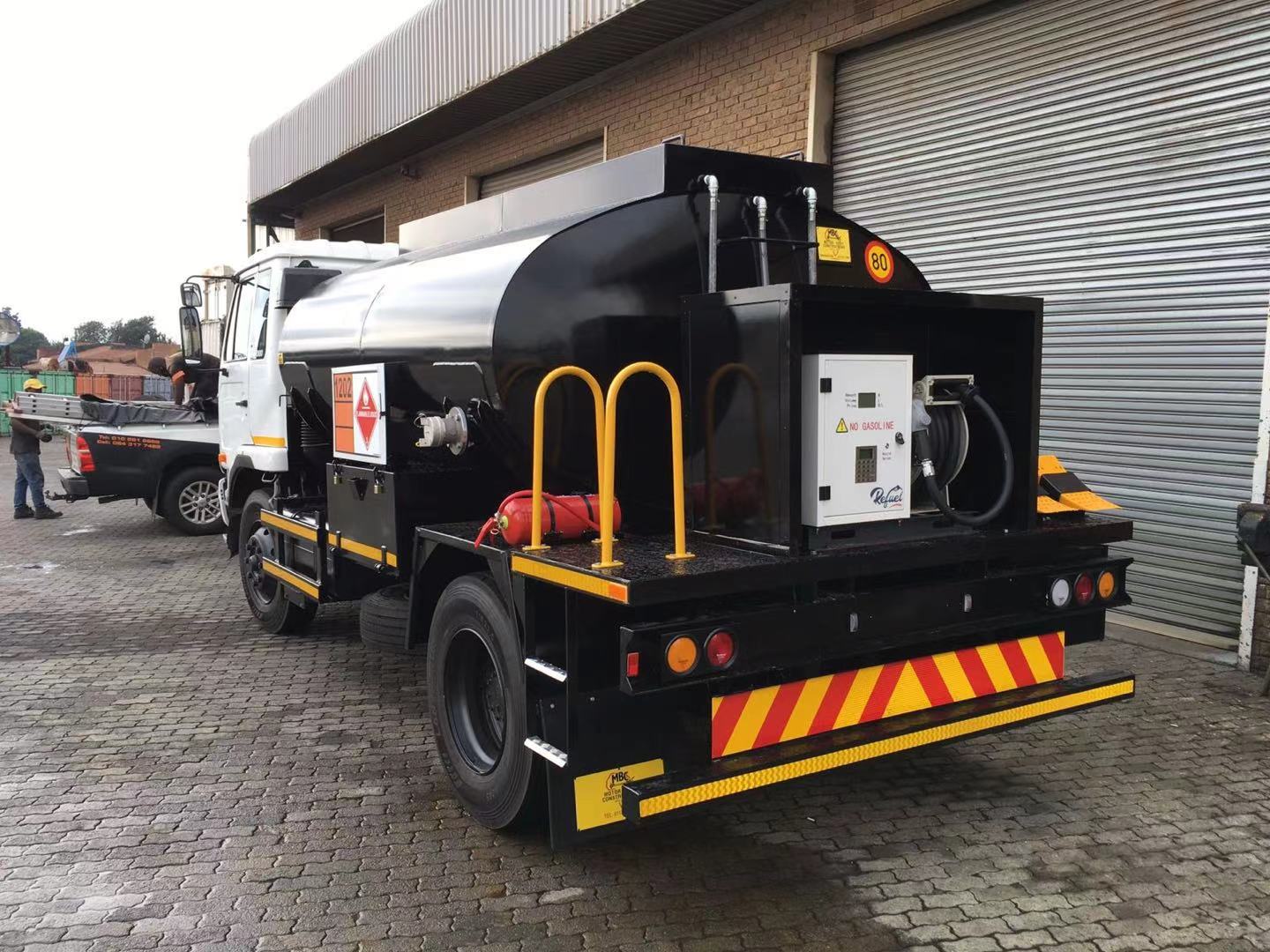 Mobile Fuel Tanks Portable Fuel Dispenser Pump Station from China ...